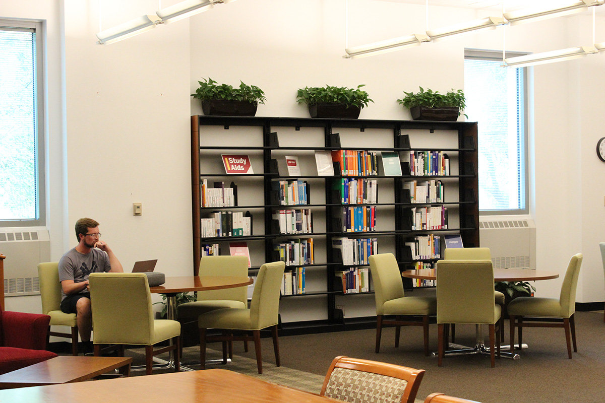 IU McKinney law library staffers awarded top scholarships - The Indiana ...