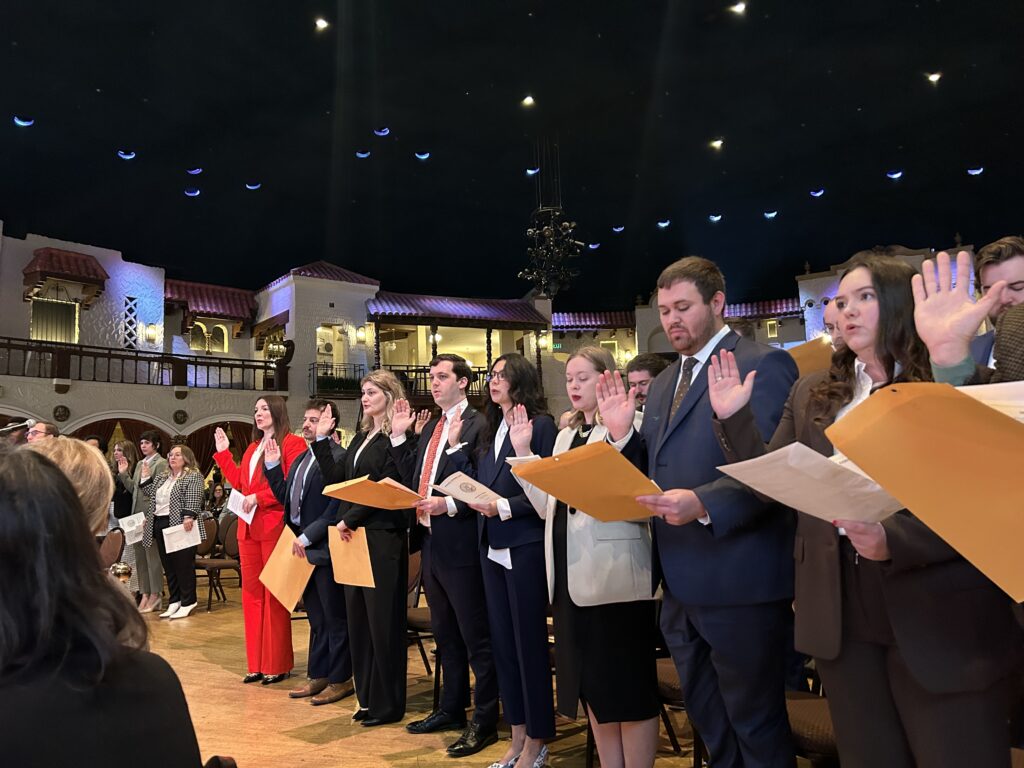 Indiana celebrates 66 new attorneys in bar admission ceremony - The ...