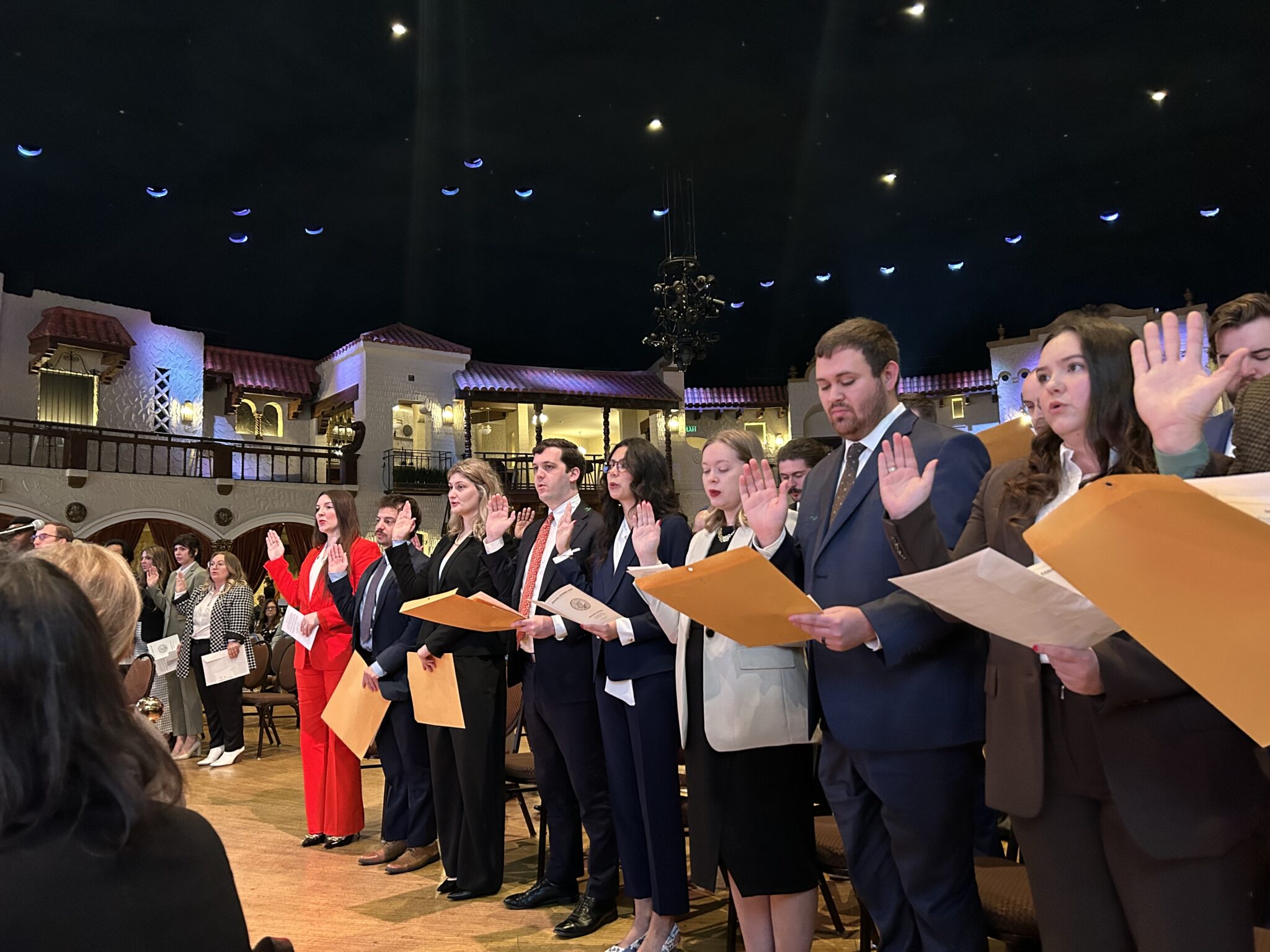 Indiana celebrates 66 new attorneys in bar admission ceremony - The ...